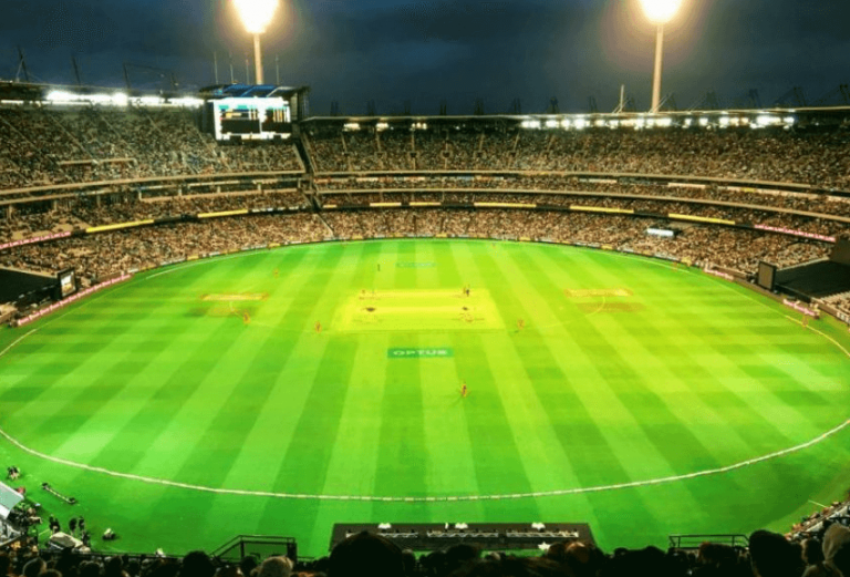 Top 5 Historical & Largest Cricket Grounds in the World