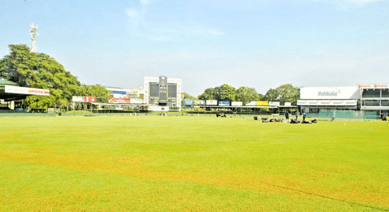 Top 5 Historical & Largest Cricket Grounds in the World